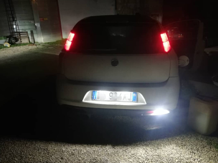 Reverse full led bulb Fiat Grande Punto/Abarth restyling :: Total ...